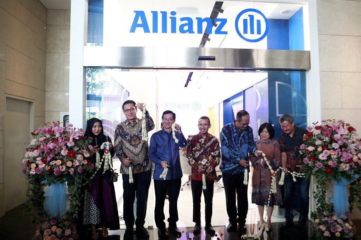 Resmikan Kantor Layanan Baru, Allianz Indonesia Hadir Lebih Dekat Untuk ...